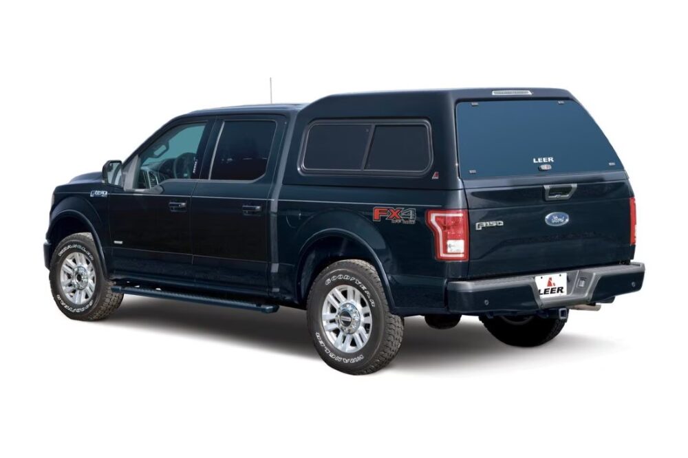 Leer 122 Maximized Height and Cargo Capacity Cap | PickupsPlusCars
